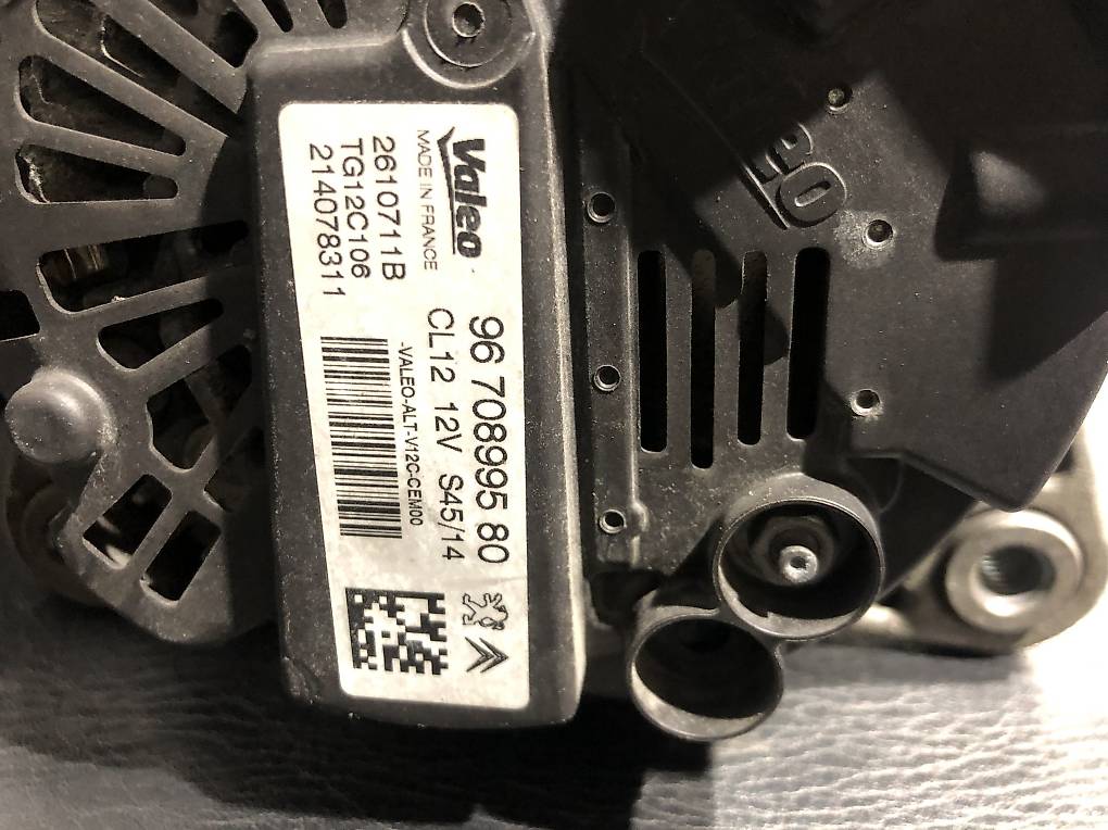 9670899580 Alternator Peugeot 308 1.2l im Kanton Luzern - tutti.ch