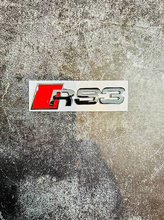 Audi RS3 Emblem Logo Schriftzug NEU in Rot/Chrom im Kanton Solothurn ...