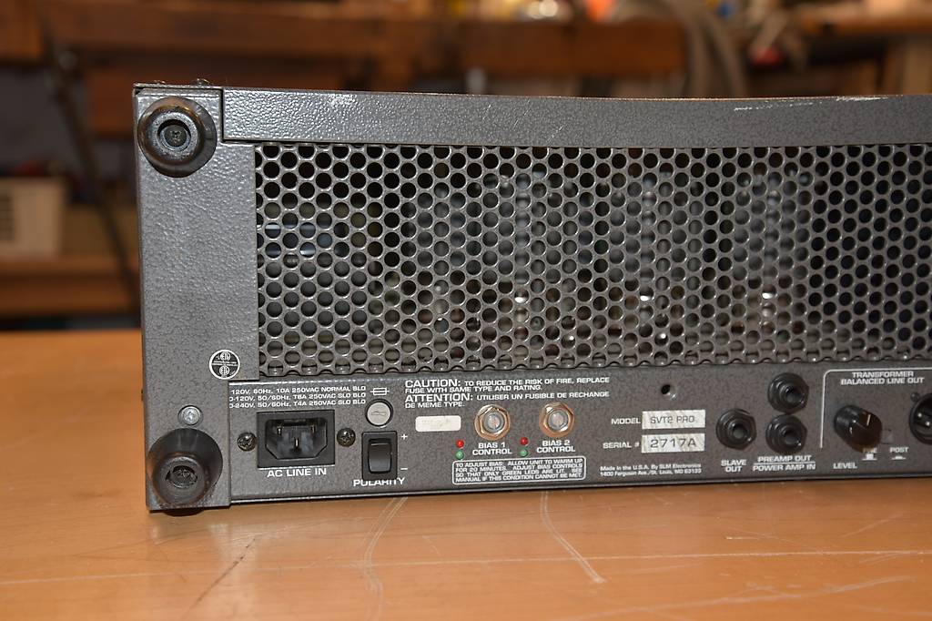 AMPEG SVT 2 PRO Röhren Bass Amp USA im Kanton Basel-Stadt - tutti.ch