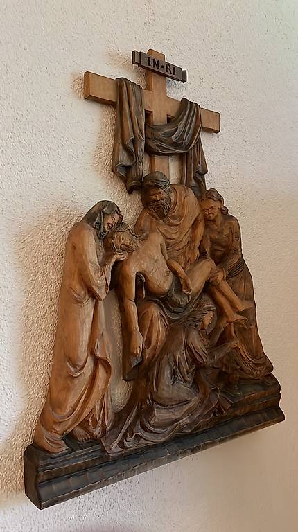 3-D Schnitzerei aus Holz / Jesus nach der Kreuzigung im Kanton Luzern - tutti.ch