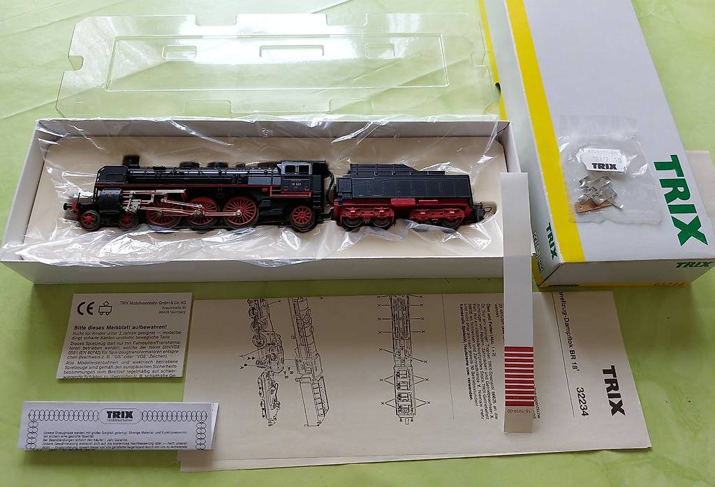 Trix Express DAMPFLOK DRG 18 in OVP im Kanton Basel-Landschaft - tutti.ch
