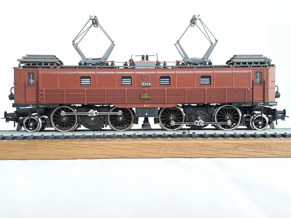 ROCO H0 SBB Be 4/6 12320 im Kanton Basel-Landschaft - tutti.ch