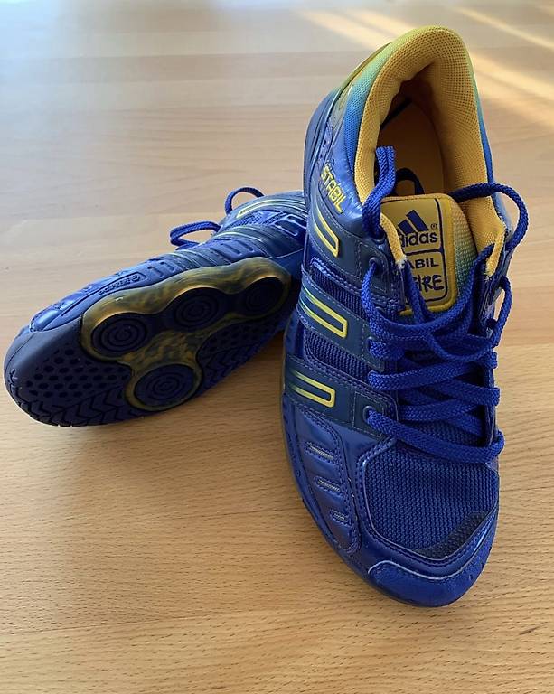 Original Adidas Stabil 5 On Fire Edition ? Vintage 42.5 im Kanton ...