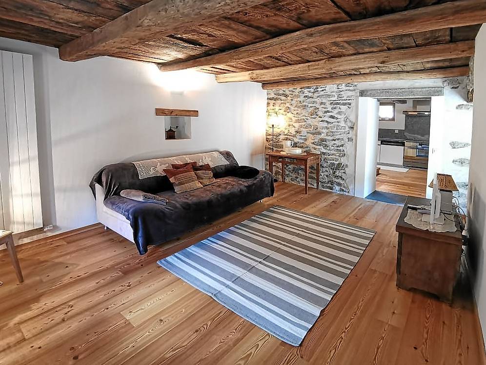 Affittasi per vacanza, tipico Rustico Ticinese restaurato Cantone ...