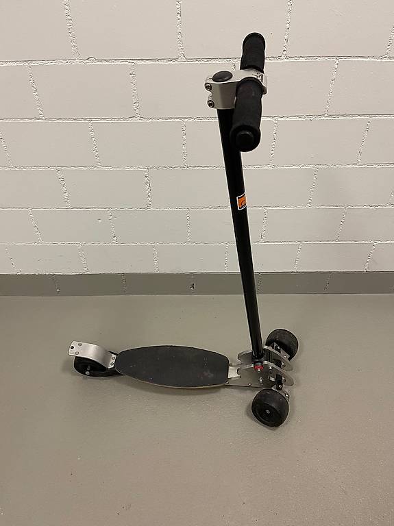 Ciro Roller Racer Scooter Trotti Kickboard Canton Argovie - tutti.ch
