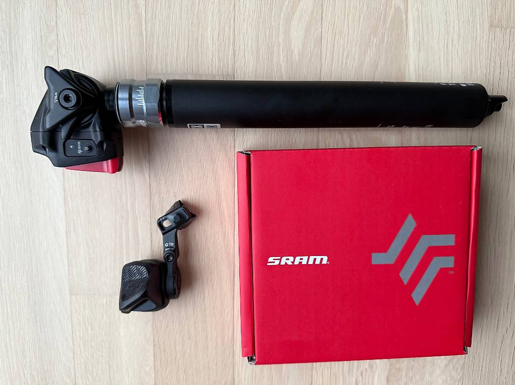 Rockshox Reverb AXS mit Pod Controller, Akku und Ladegerät im Kanton ...