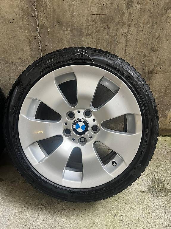 BMW Felgen mit Winterpneu Sternspeiche 158 im Kanton Zürich - tutti.ch
