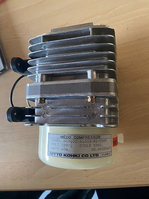 NITTO KOHKI MEDO Kompressor Vacum Linear im Kanton Solothurn - tutti.ch