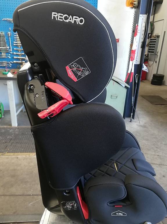 Kindersitz Auto Recaro im Kanton Aargau - tutti.ch