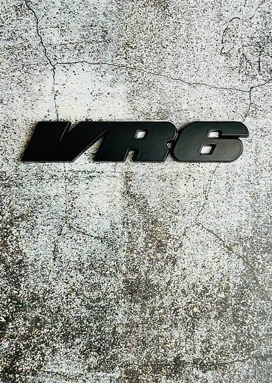VW VR6 Emblem Schriftzug Logo aus Metall NEU Schwarzmatt im Kanton ...