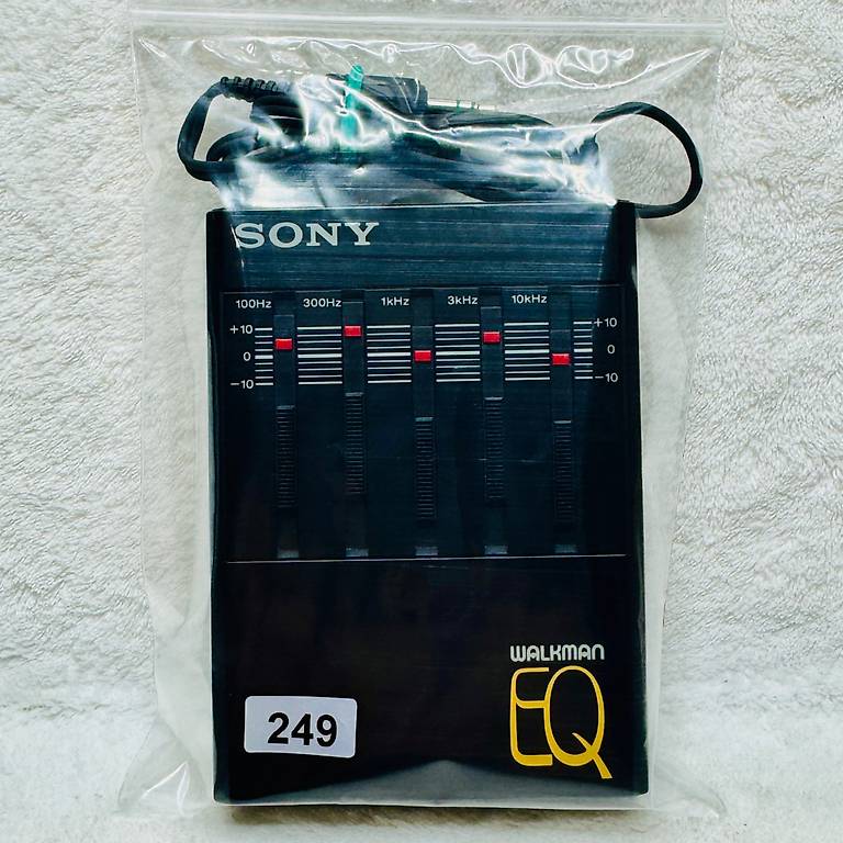 Sony SEQ-50 stereo graphic equalizer für Walkman #249 im Kanton Schwyz ...