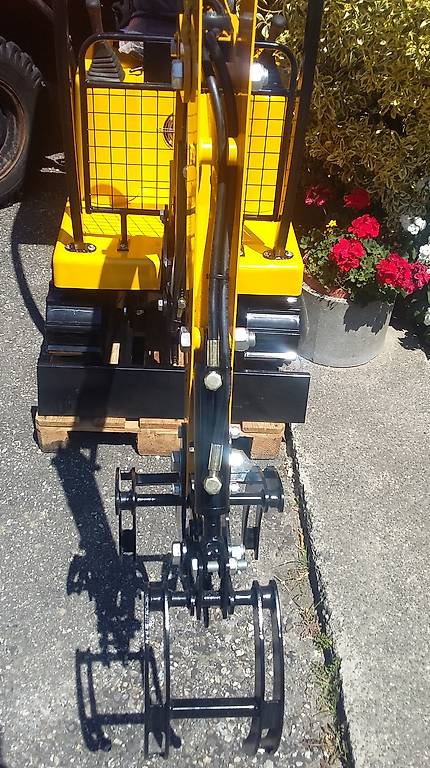 Bagger mit Greifer / Holzgreifer Kinderbagger mit Holzzange im Kanton ...