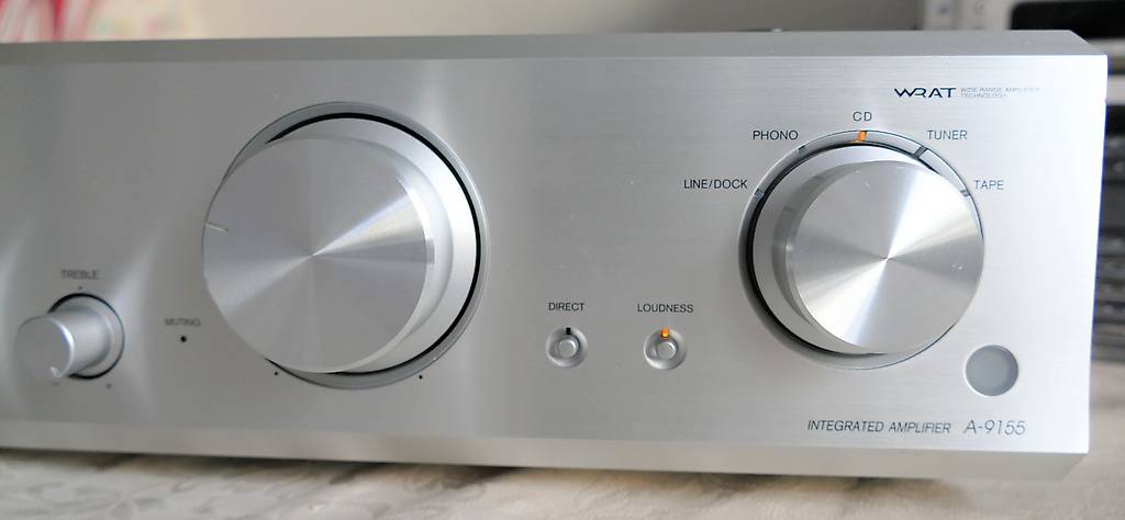 Onkyo A-9155 StereoVerstärker mit Bluetooth,Lautsprecher A+B im Kanton Zürich - tutti.ch