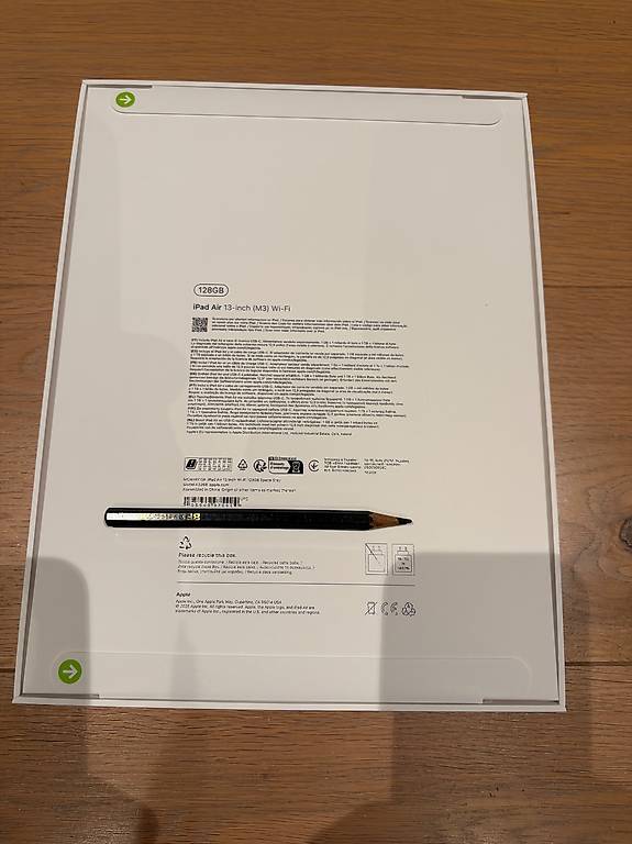 iPad Air 13 Zoll M3 Wi-Fi 128 GB inklusive Otter Box Folio Cantone ...