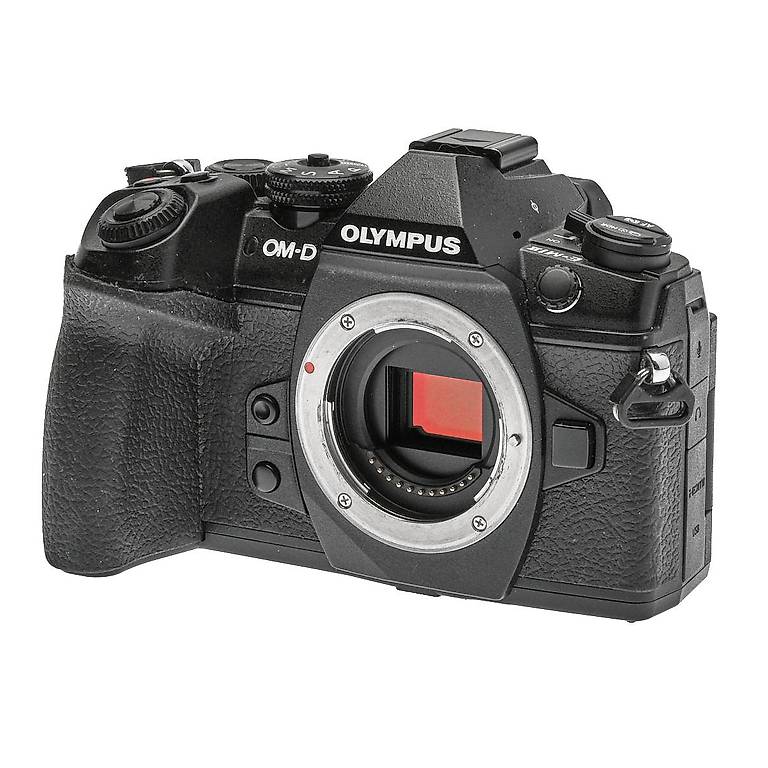 Olympus OM-D EM1 Mark II Gehäuse, 3 Akkus, OVP im Kanton Zürich - tutti.ch