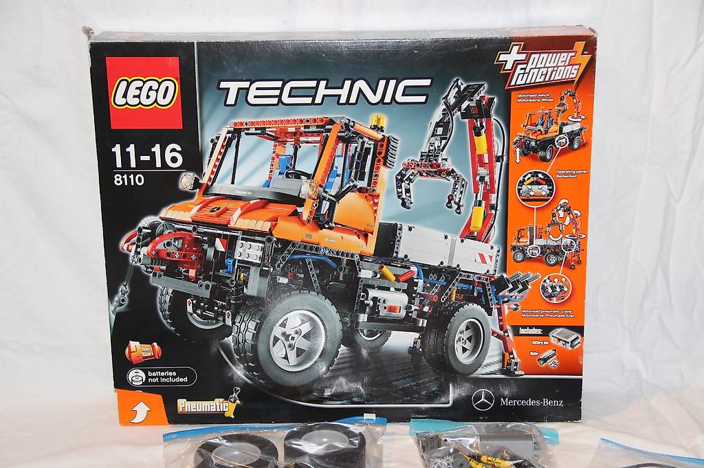 Lego Technic Set 8110; Unimog Mercedes Benz U4000 im Kanton Bern - tutti.ch