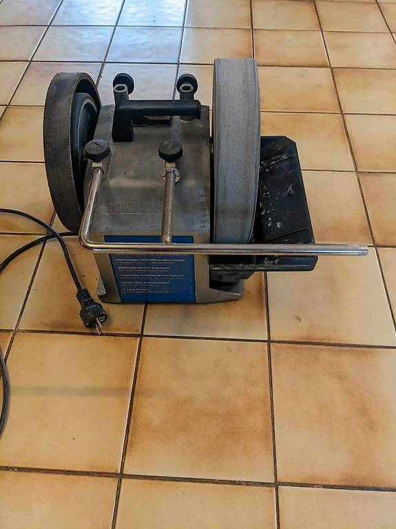 Tormek T8 Nassschleifmaschine mit Zubehör im Kanton Graubünden - tutti.ch