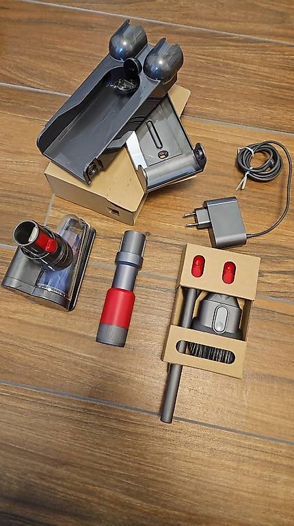 Dyson V12 Origin im Kanton Tessin - tutti.ch