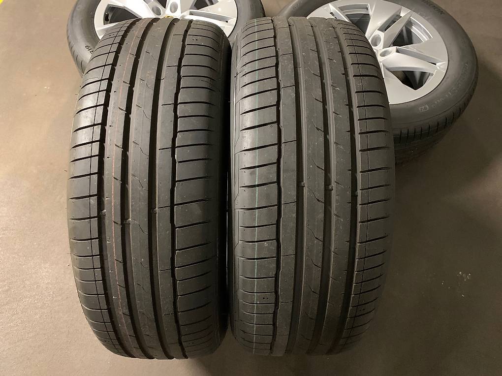 Sommerpneus Hankook 235 55 255 50 19 im Kanton Zürich - tutti.ch
