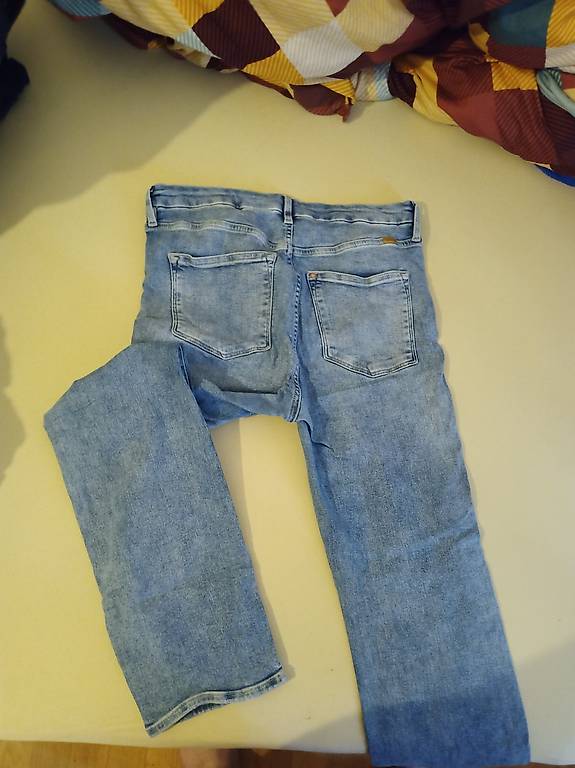 Jeans für Jungs/Teenager - Grösse 44 CN175/84A Canton Saint-Gall - tutti.ch