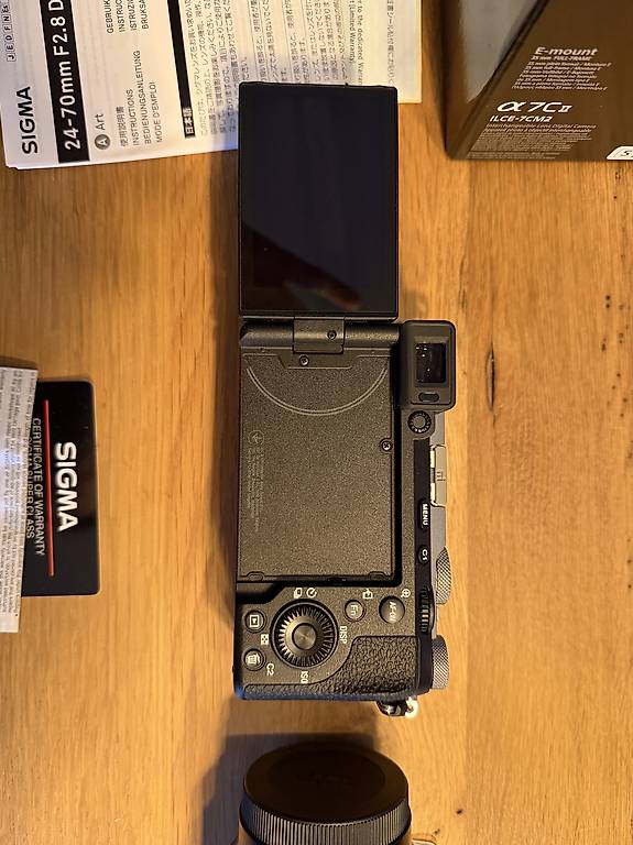 Sony a7c ii + Sigma 24-70mm f2.8 im Kanton Solothurn - tutti.ch