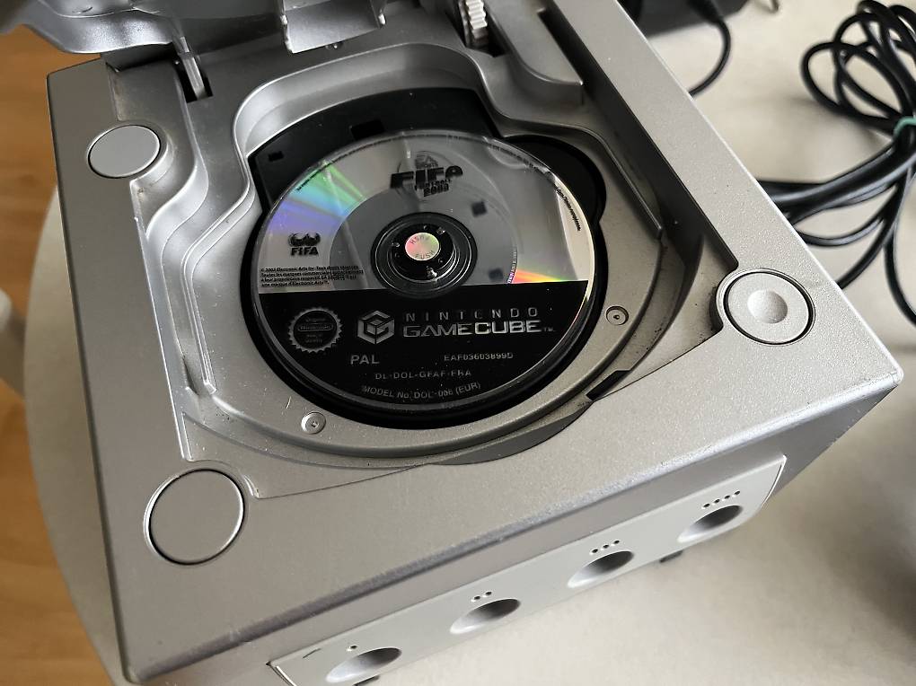 Nintendo GameCube, inkl. Controller / Kabel im Kanton Bern - tutti.ch