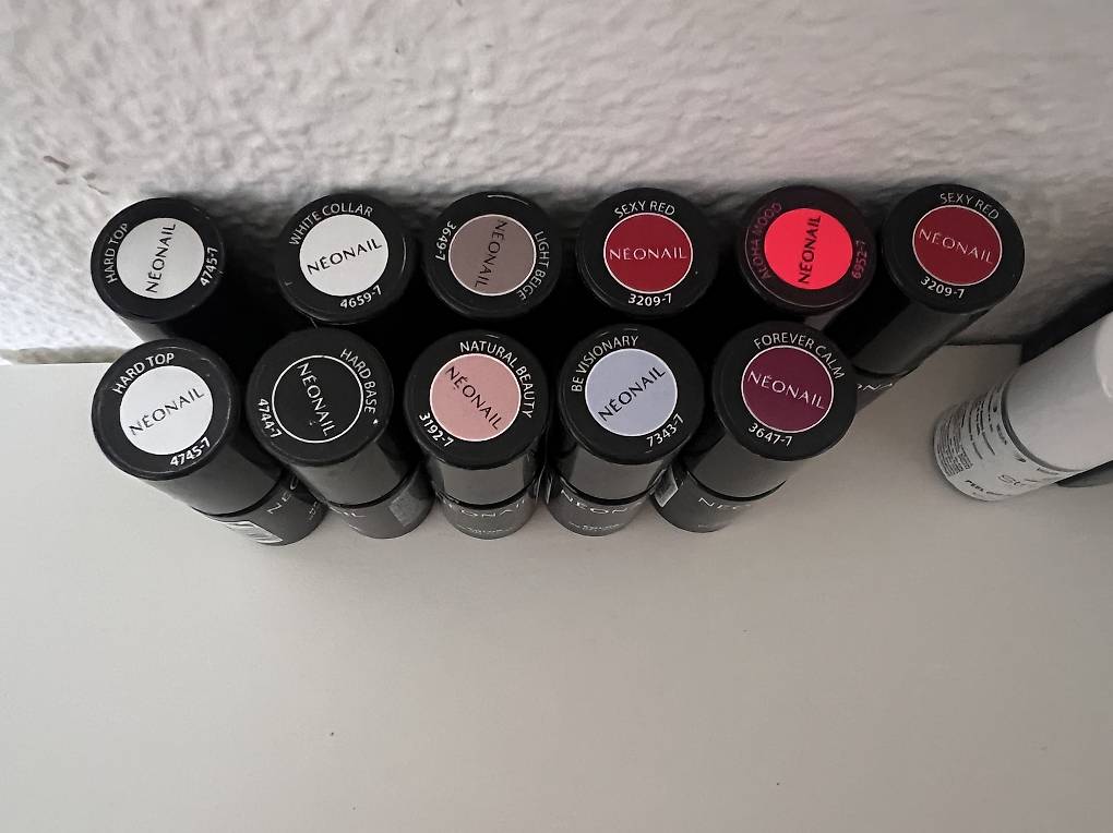 Neonail, Shellac & gitty set im Kanton Luzern - tutti.ch