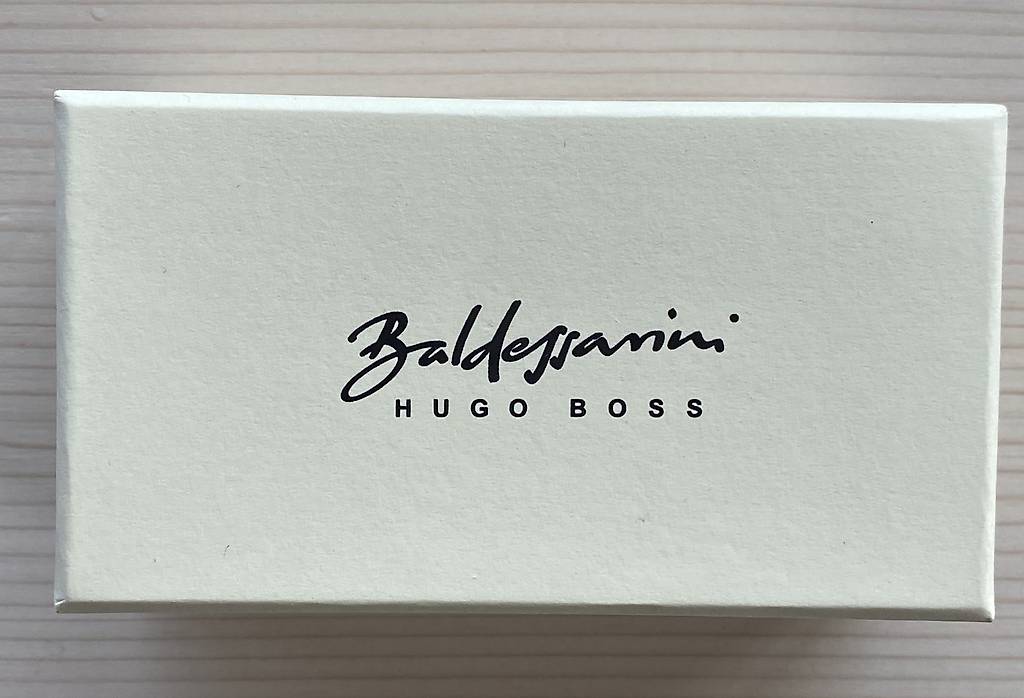 Hugo Boss Baldessarini Stressbälle im Kanton Graubünden - tutti.ch