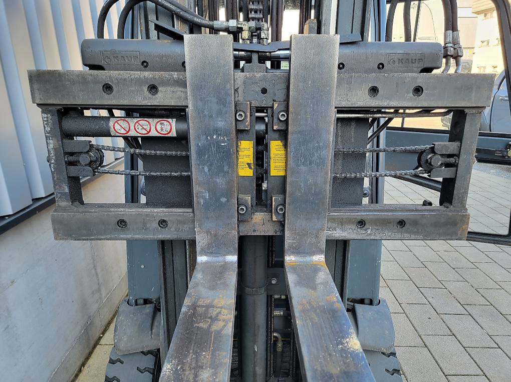 Stapler Jungheinrich EFG 18 Triplex Hub 450cm im Kanton Thurgau - tutti.ch