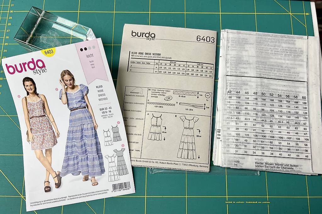 Burda Style Papier Schnittmuster Kleid 6403 im Kanton Bern - tutti.ch
