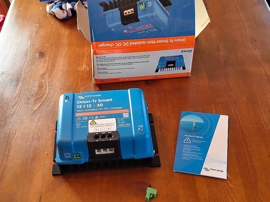 Victron Orion-TR Smart 12|12-30 DC/DC Ladebooster im Kanton Nidwalden - tutti.ch