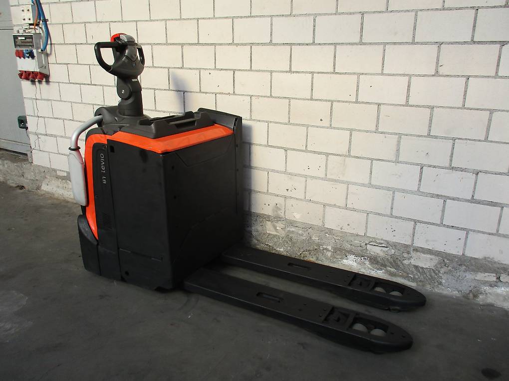 STAPLER TOYOTA BT LPE 200 AMEISE im Kanton Aargau - tutti.ch