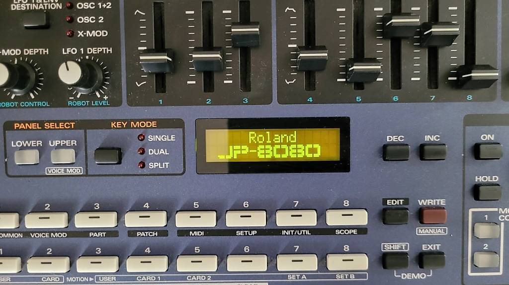 Roland JP 8080 Synthesizer im Kanton Luzern - tutti.ch