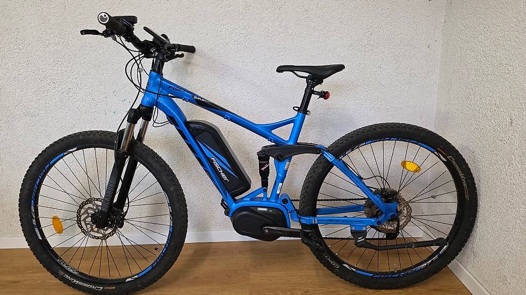 E-Bike Fully zu verkaufen mit 557 Wh Akku Bafang M400 Motor im Kanton ...