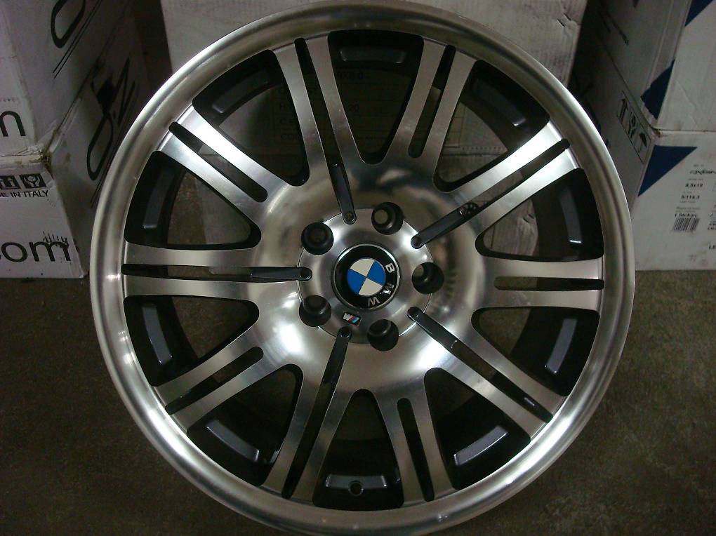 CERCHI IN LEGA BMW serie M / R19 im Kanton Tessin - tutti.ch