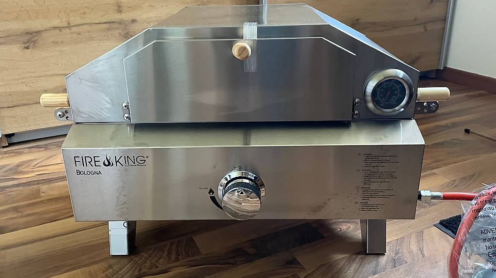 Fireking Mobiler Pizzaofen / Gasgrill Bologna Edelstahl im Kanton ...