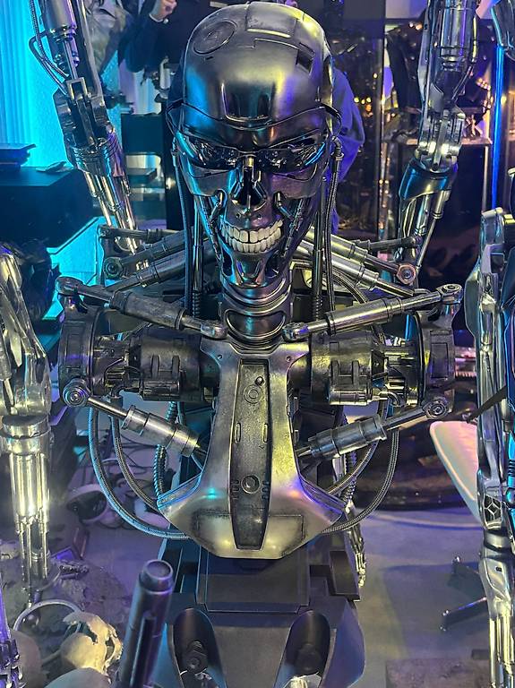 Endoskeleton life-size Büste (Terminator) von Sideshow im Kanton Zürich ...