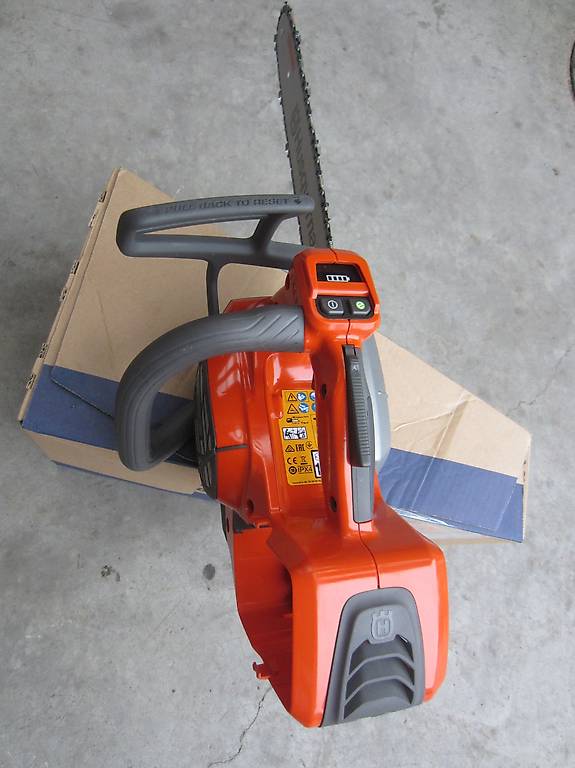 Husqvarna T542iXP Akku Einhandsäge im Kanton Thurgau - tutti.ch